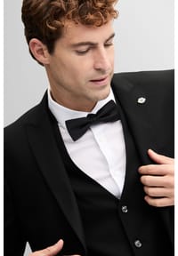 DIGEL Sakkos Ringo | GALERIA